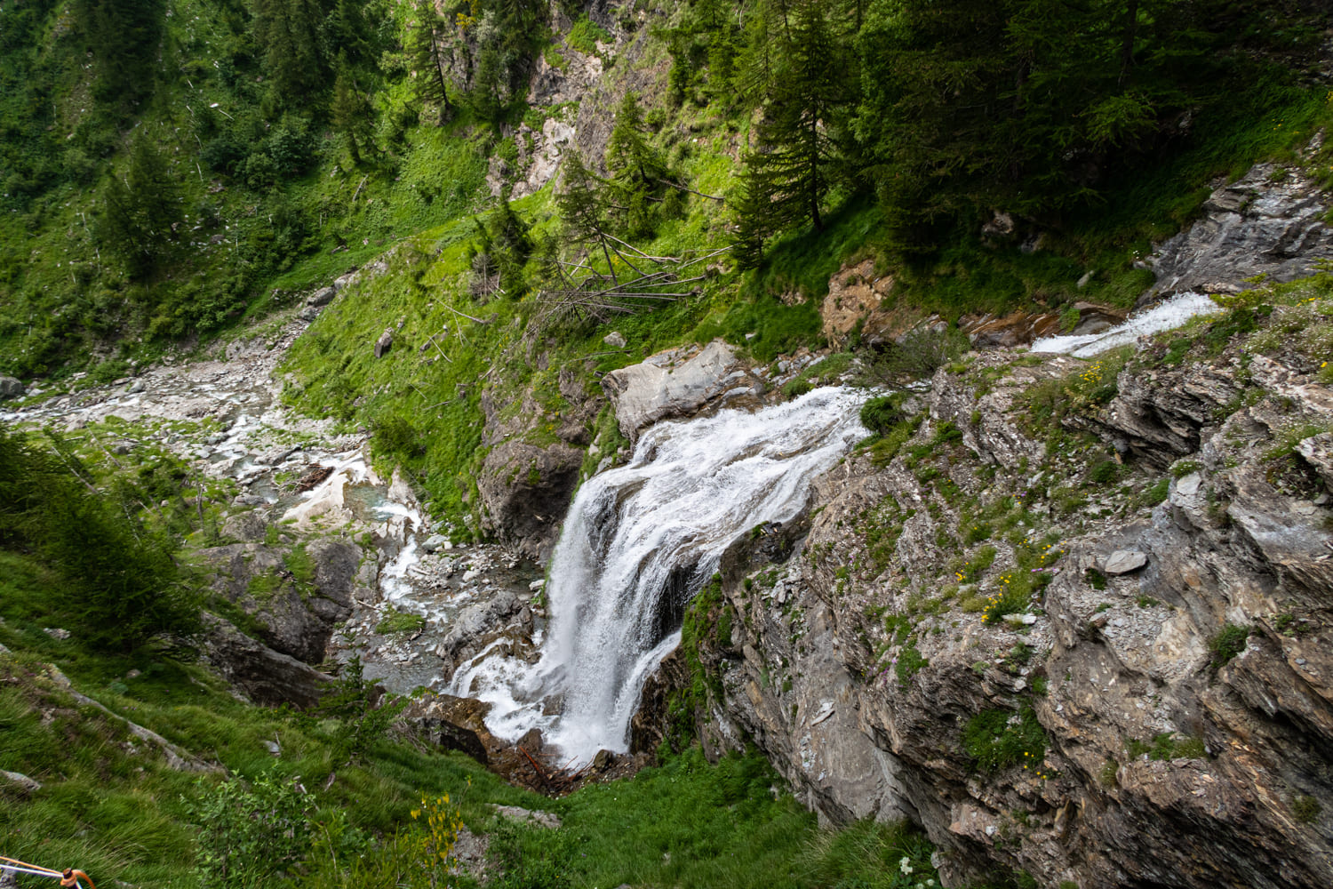 Sentiero delle Barricate per la Conca del Pra - Valpellice Outdoor